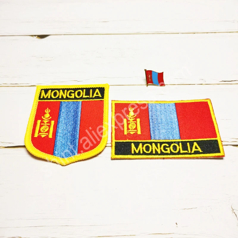 Mongolia-National-Flag-Embroidery-Patches-Badge-Shield-And-Square-Shape-Pin-One-Set-On-The-Cloth.jpg