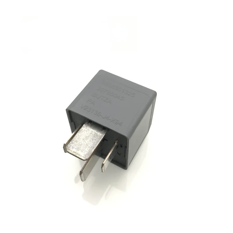 For Mercedes-benz 4ra 007 793-11 Hella A0025428819 12v 70a Automotive ...