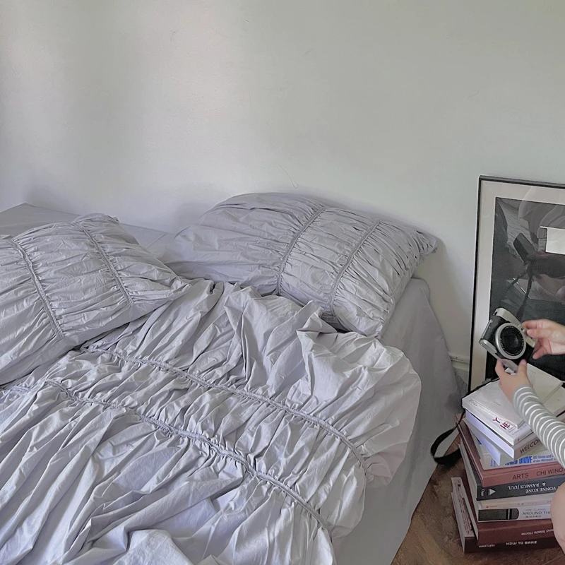 Tumblr White Bed Sheets