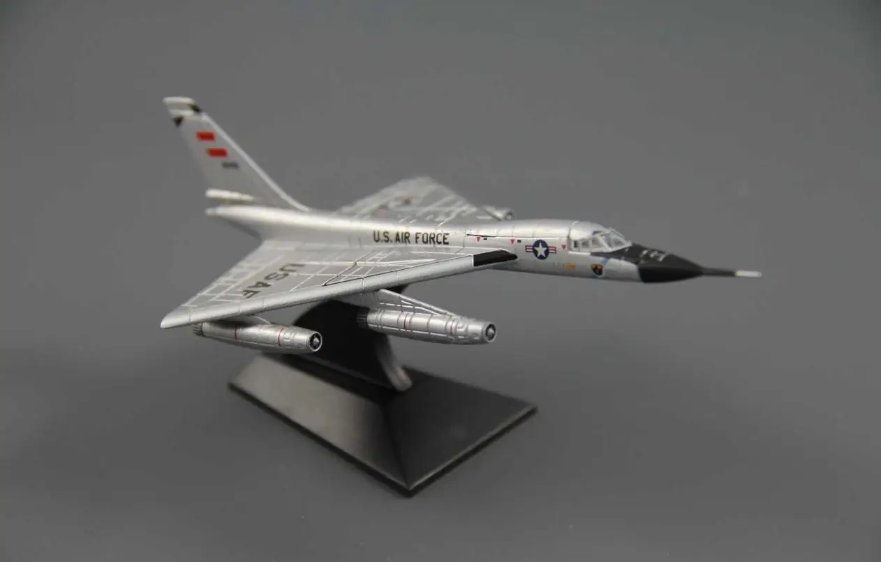 Céu Defender Eua Convair B-58a 43rd Bw Firefly Novo 1/250 Diecast ...