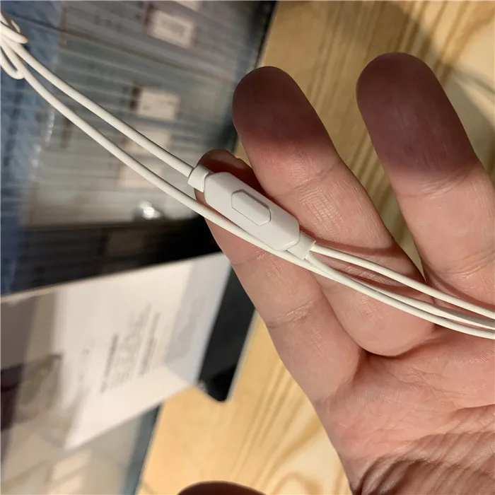 Remax Sleep Earphones (RM-588) - OTC.LK