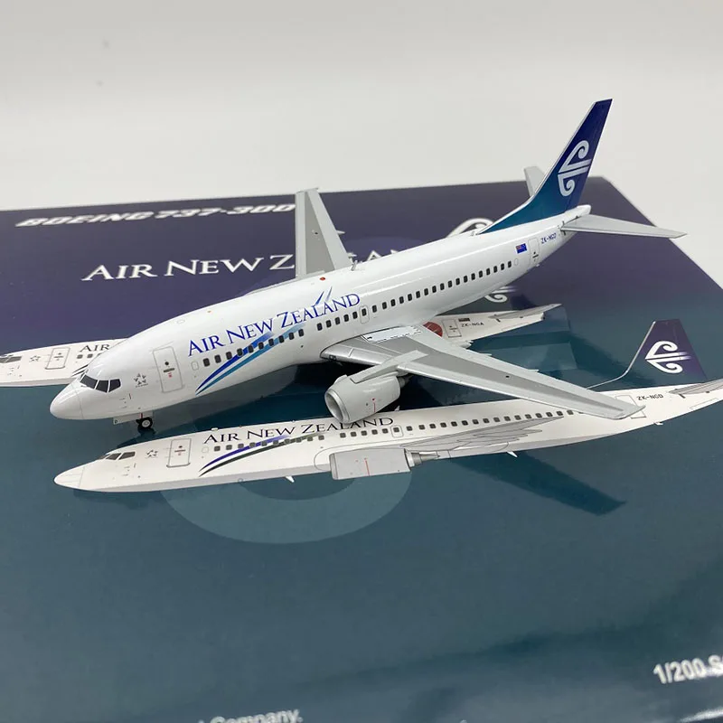 1-200-Scale-Air-New-Zealand-B737-300-Alloy-Simulation-Passenger ...