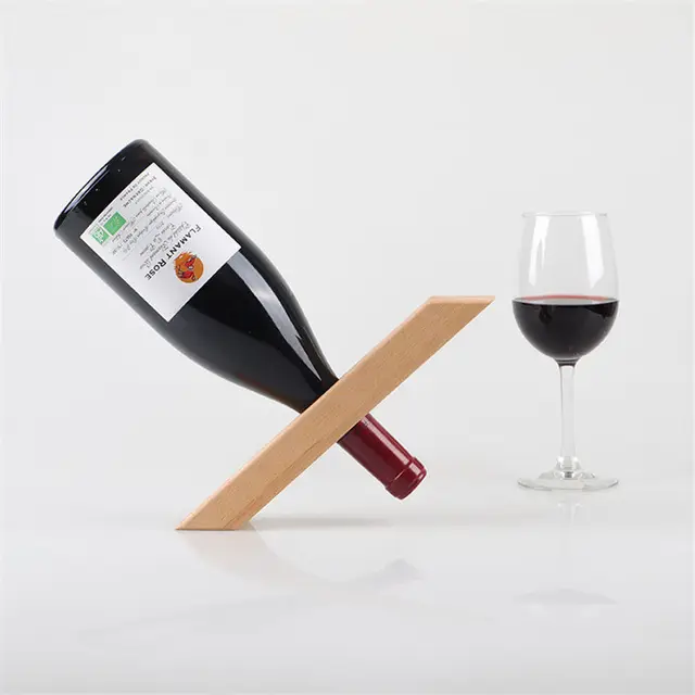 Présentoir porte bouteille de vin rectangle en bois en équilibre ...