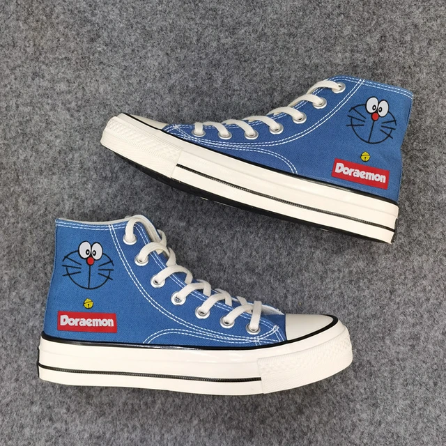 Sepatu Doraemon