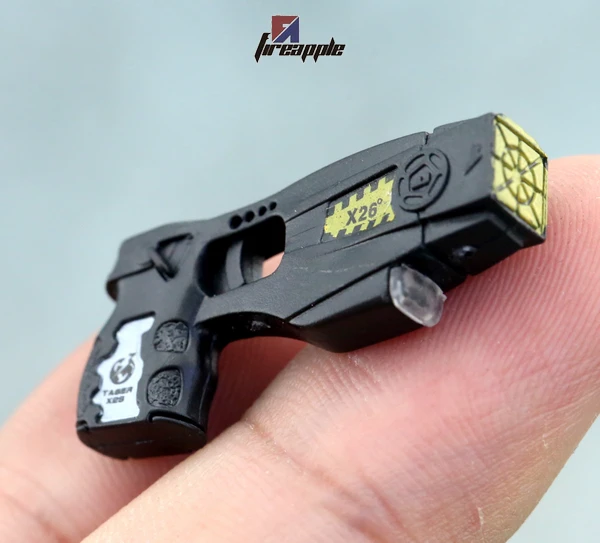 1/6 1:6 Scale United States SWAT Taser X26 Stun Gun Model Plastic ...