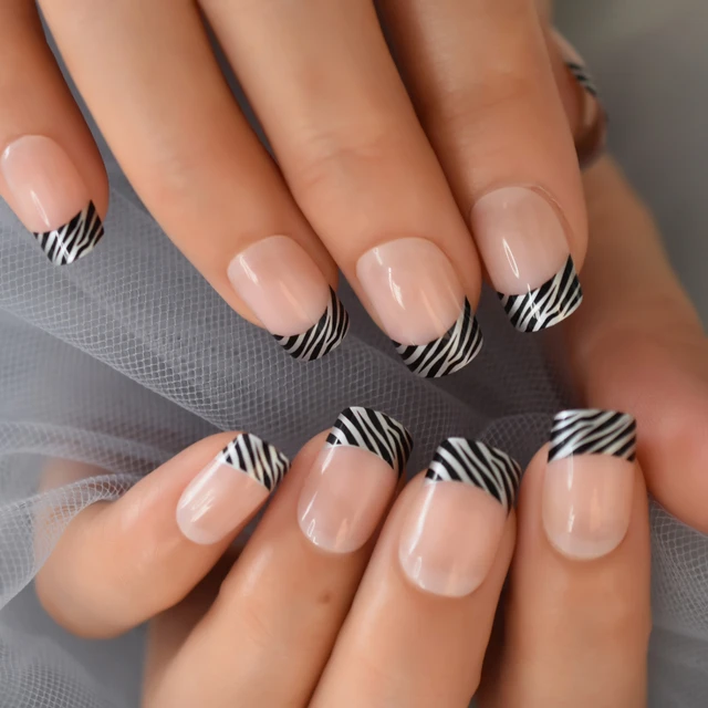 Unas Acrilicas Zebra