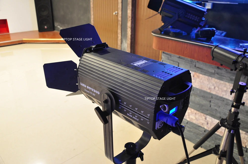 Led Zoom Studio Light White | Tiptoplight