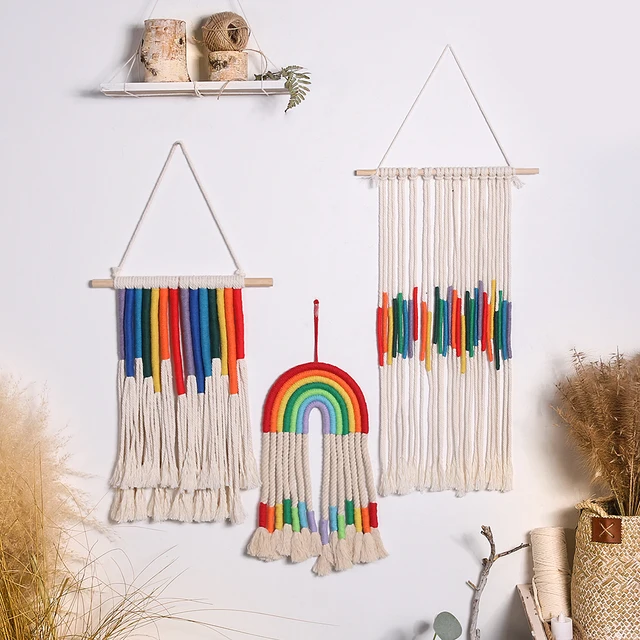 Rainbow Macrame Wall Hanging | Macrame-design.com
