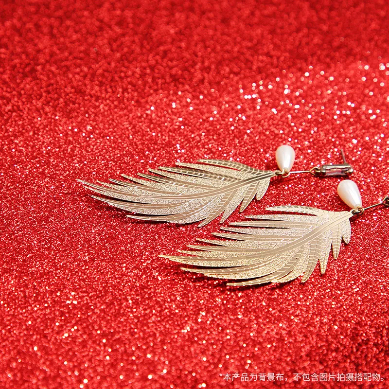 Glitter Feather Photography