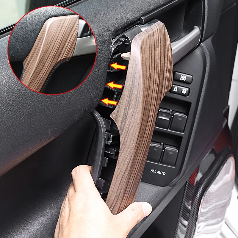 Prado 2022 Interior