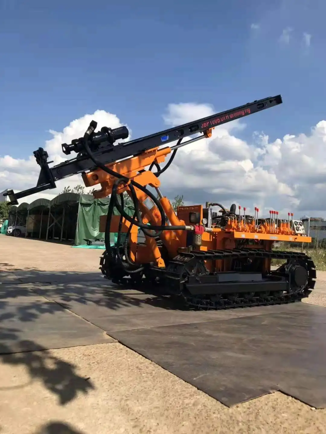 Stone Drilling Equipment