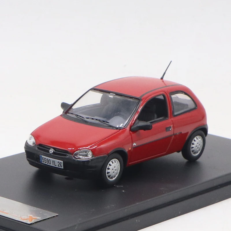 1-43-Scale-OPEL-CORSA-Alloy-Simulation-Car-Model-Metal-Die-Cast-1994 ...