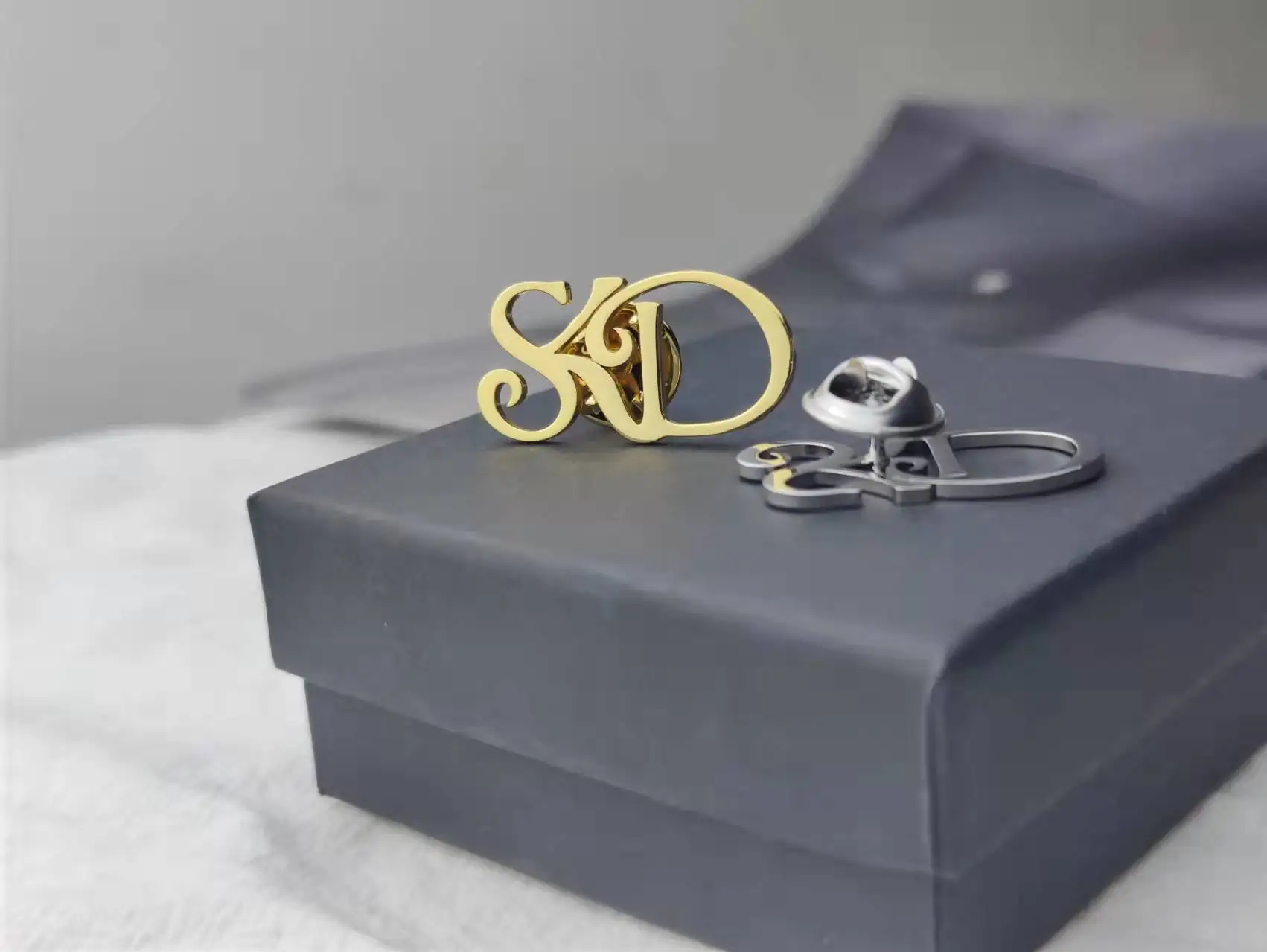 Personalized-Custom-Logo-Brooch-Stainless-Steel-Nameplate-Customized ...