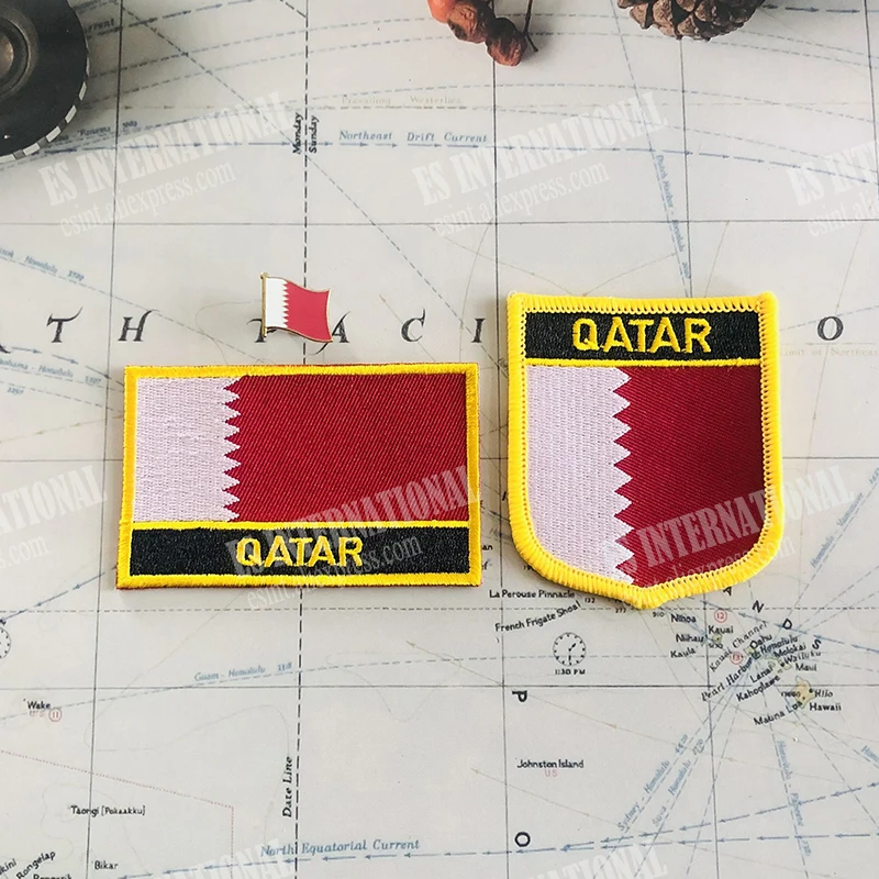 QATAR-National-Flag-Embroidery-Patches-Badge-Shield-And-Square-Shape-Pin-One-Set-On-The-Cloth.jpg