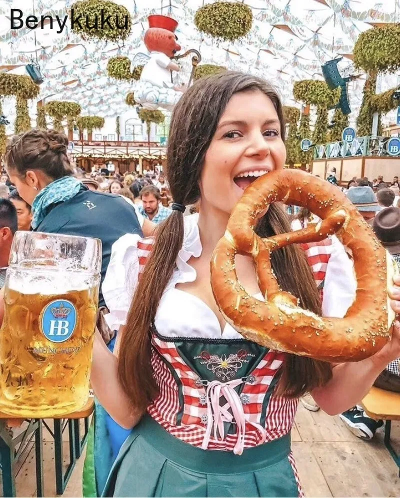 Real German Beer Girl