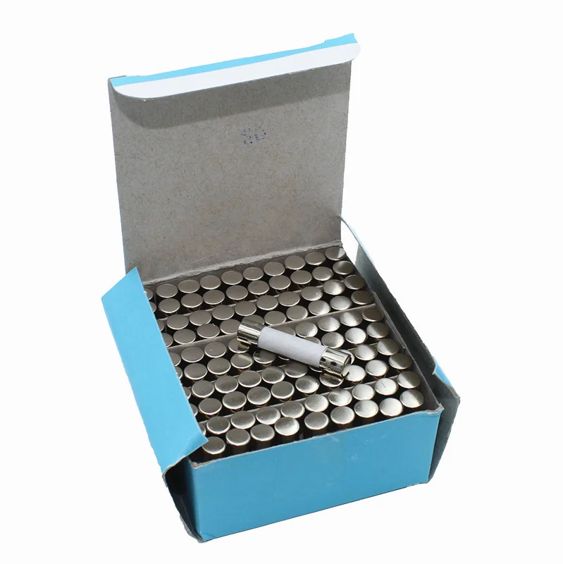 0.5A 1A 2A 3A 3.15A 4A 5A 6A 6.3A 7A 8A 10A 12A 15A 20A 25A 30A 250V 6 ...