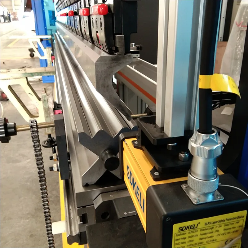 Buy New Delem DA66T Control System 6+1 Axis CNC Hydraulic Press Brake ...