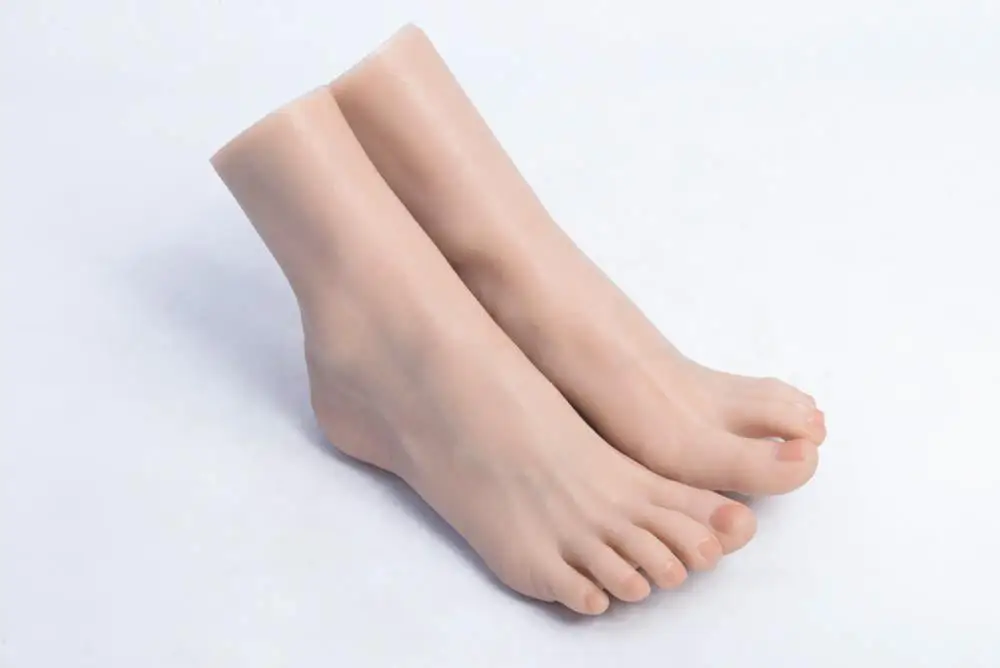 New 1pair Female Realistic Silicone Lifelike Soft Mannequin Feet ...