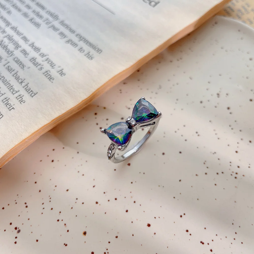 Coconal Fashion Luxury Crystal Women Weeding Ring Bowknot Personality ...