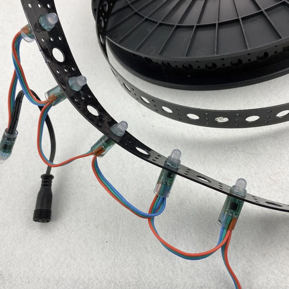 ETOP-MegaTree-Mounting-Strip-for-12mm-RGB-Pixel-RGB-Dumb-Pixel-2000 ...