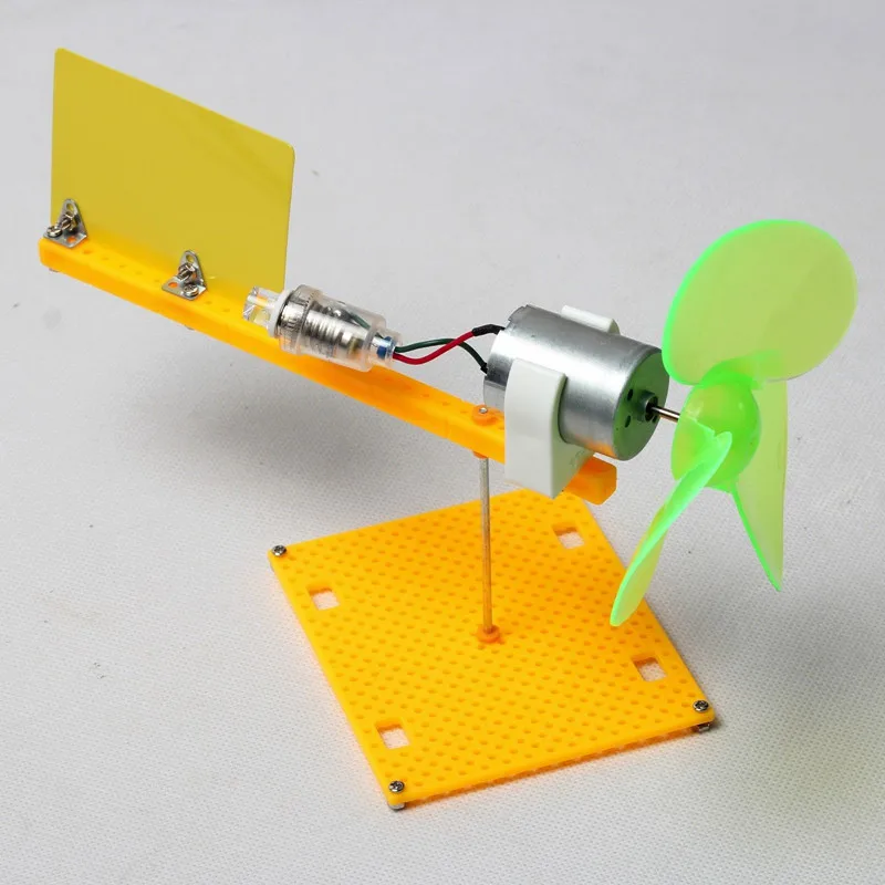 Miniature Wind Turbine Model DIY Kits Micro Generator DC Motor + Blade ...