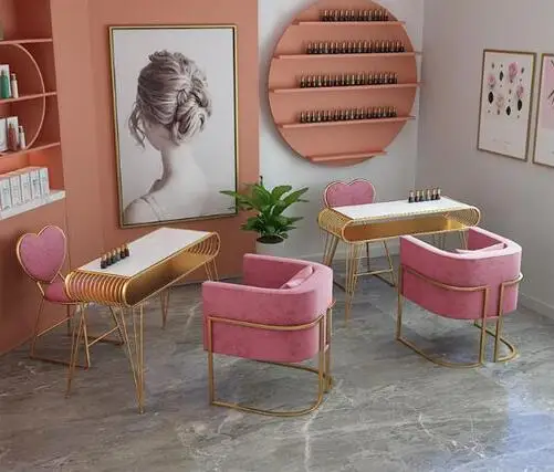 Manicure Table Setup