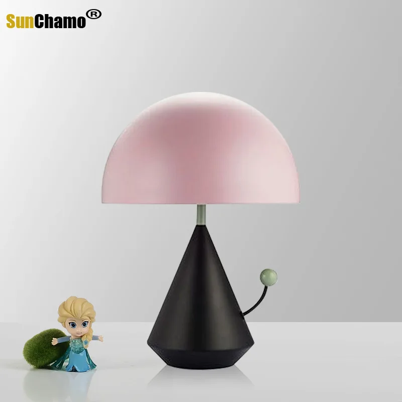 New 2021 Nordic Pink Cute Table Lamps for Girls Room Iron Light Desk ...
