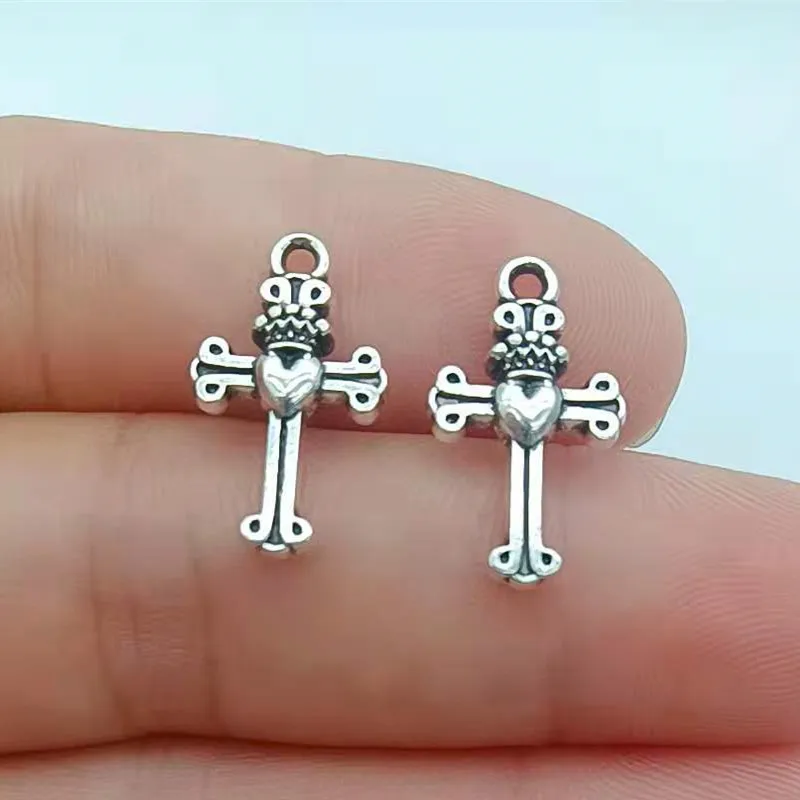 20pcs-17x10mm-Antique-Silver-Color-Cross-Heart-Pendant-Heart-Cross ...