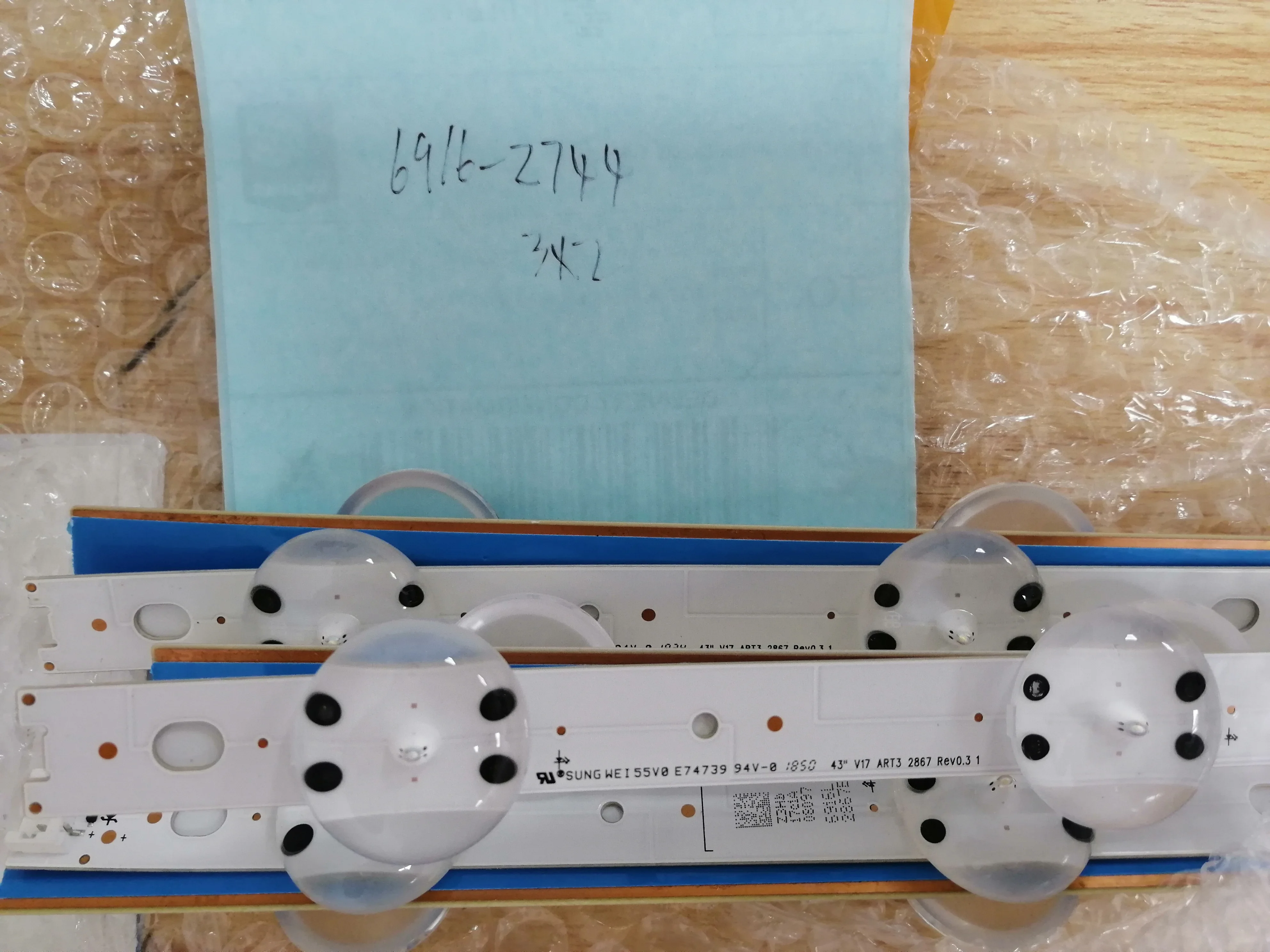 Tira-de-circuitos-V17-ART3-6916L-2867A-10LED-55V0-E74739-94V-0-43-6916L ...