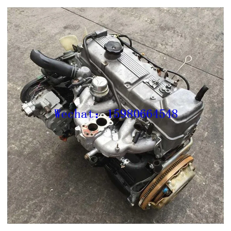 Auto-4G54-4G64-carburetor-engine-for-Mitsubishi-Pajero-V31-V32.jpg