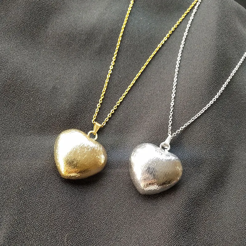 Heart Locket Necklace Drawing