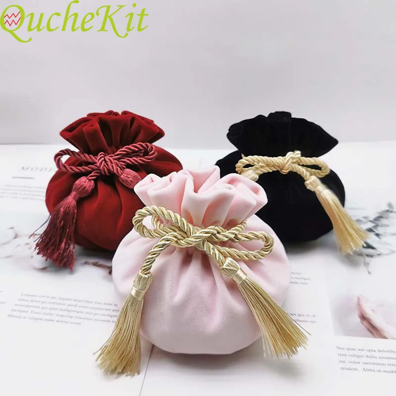 Retro Velvet Sachet Gift Bags With Tassel Christmas Wedding Favor Candy ...