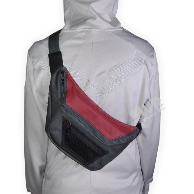 Desmond Miles Backpack In Game