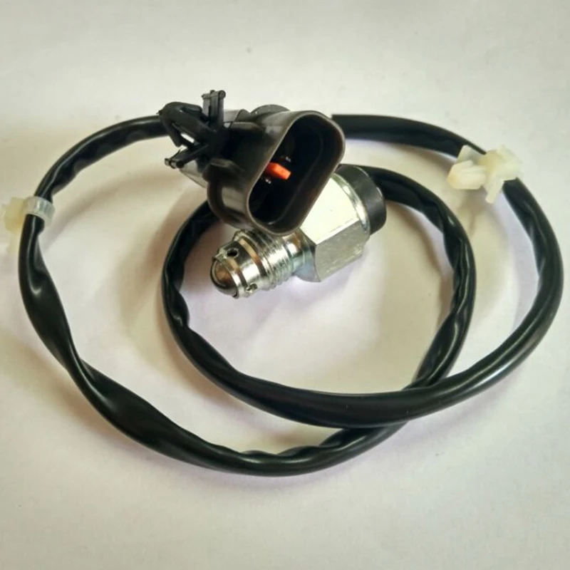 Freewheel Clutch Switch Gear Shift Lamp Switch MN171296 for Mitsubishi ...