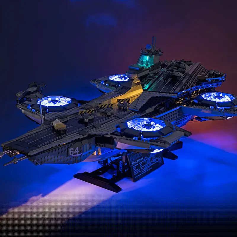 Super Heroes lEGOED Marvel Avengers Helicarrier Model 76042 2996PCS ...