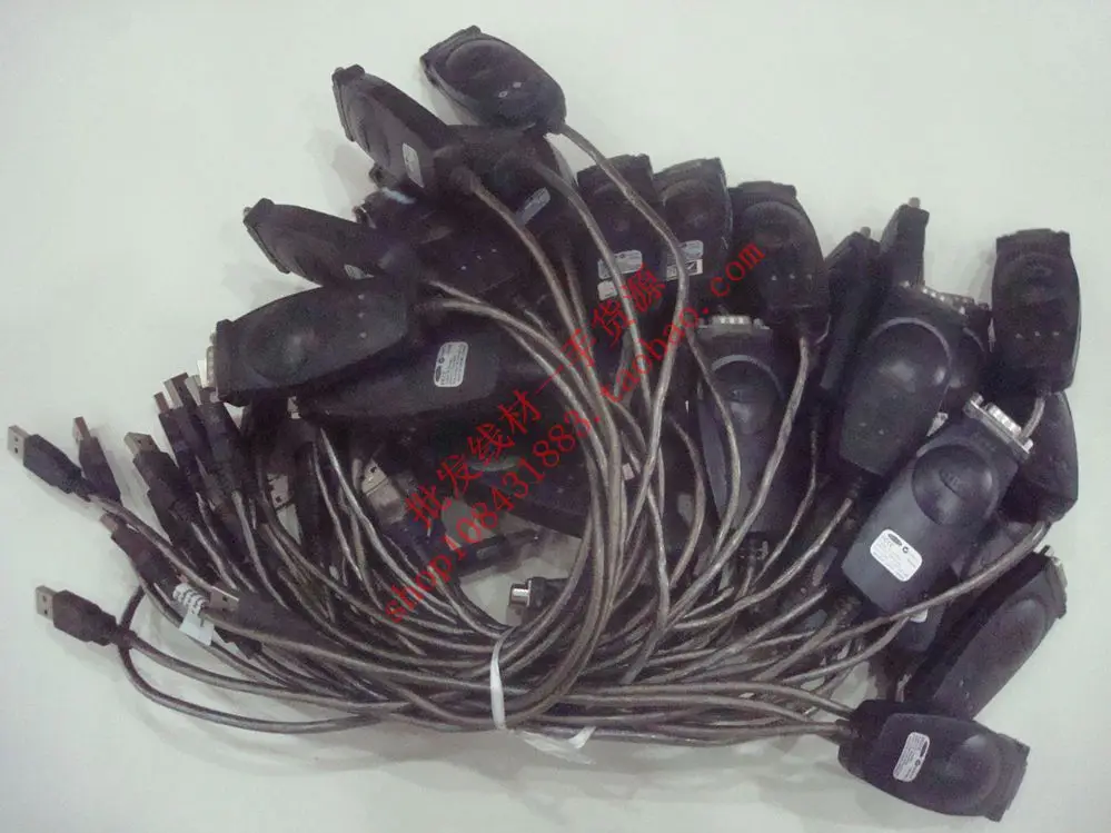 El Belkin (Belkin) F5U109 F5U409 USB serial COM line gira nueve ...