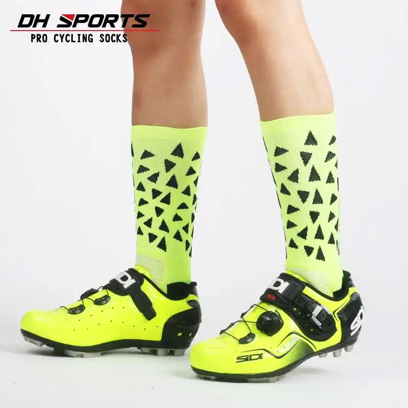 New High Quality Professional Cycling Socks Road Bicycle Socks Outdoor ...