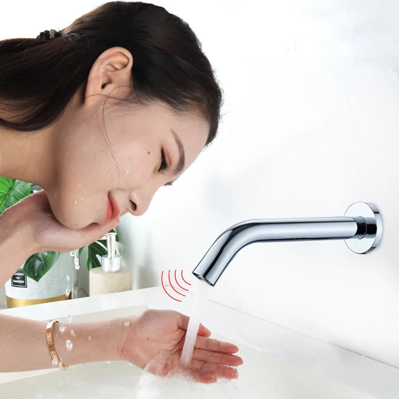 Mandi Wall's Instagram, Twitter & Facebook on IDCrawl