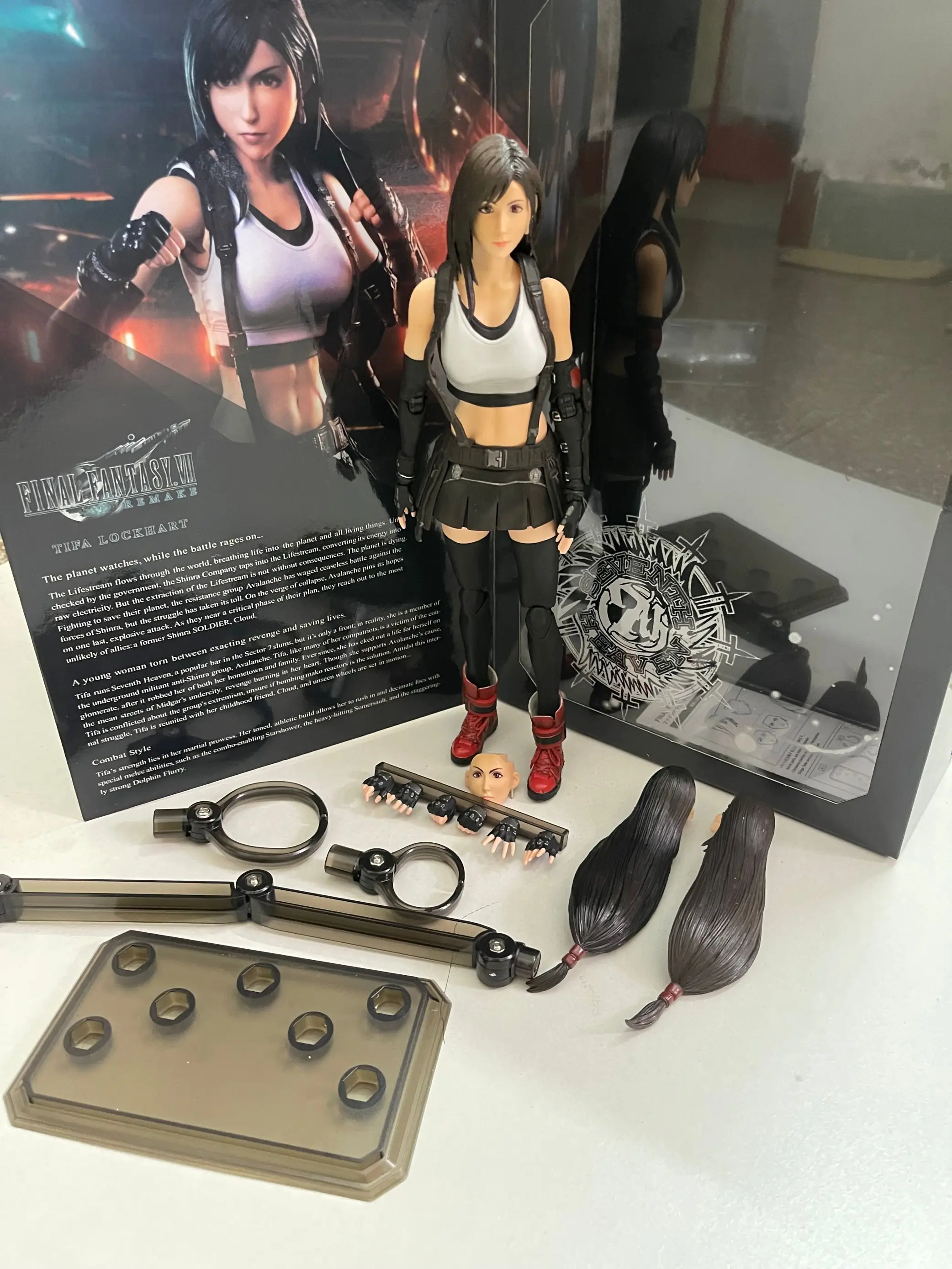 Play Arts Kai Final Fantasy VII Tifa Lockhart Remake Action, 46% OFF
