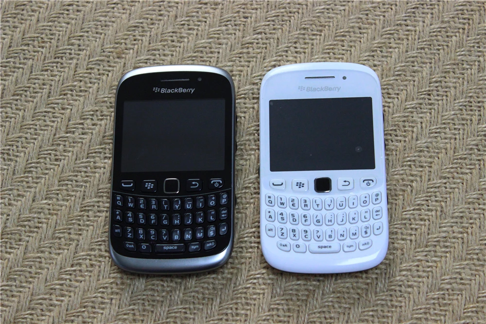 Blackberry Curve
