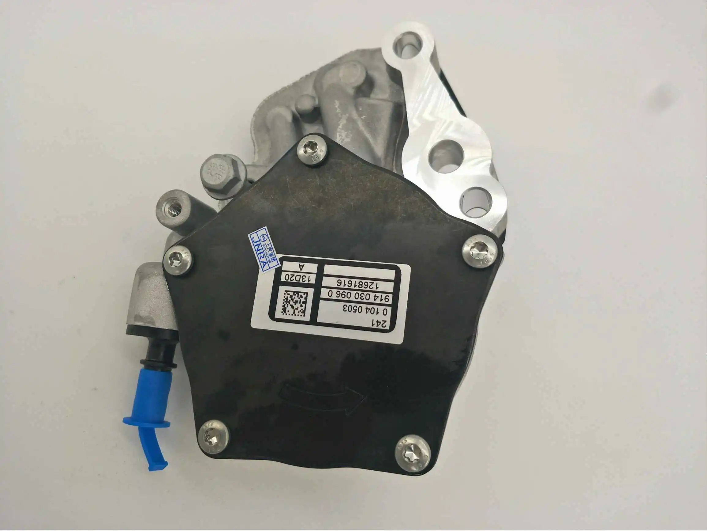 vacuum pump for MG GT 2017 oem 12662789 12681616