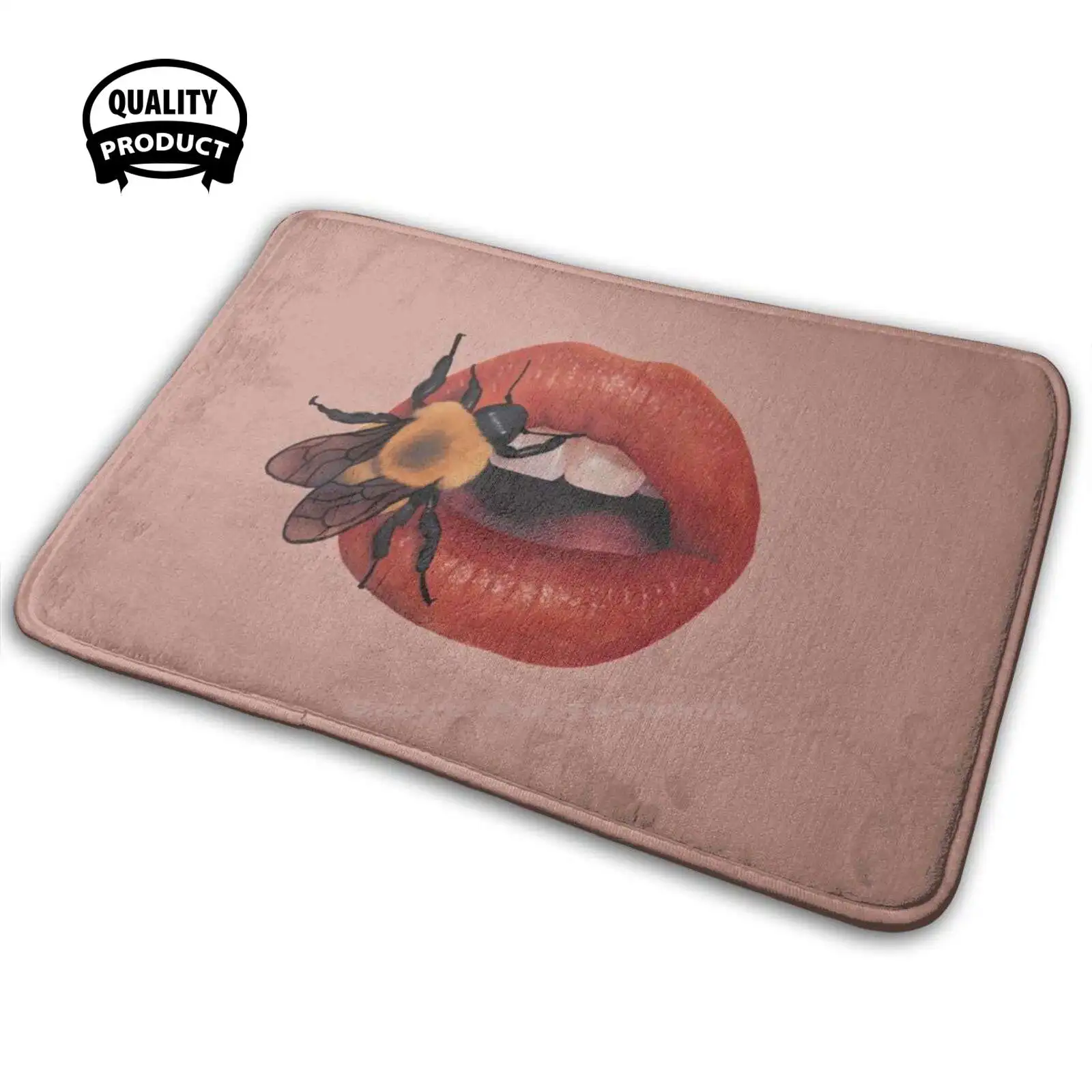 Lana Del Rey Bee On Lip