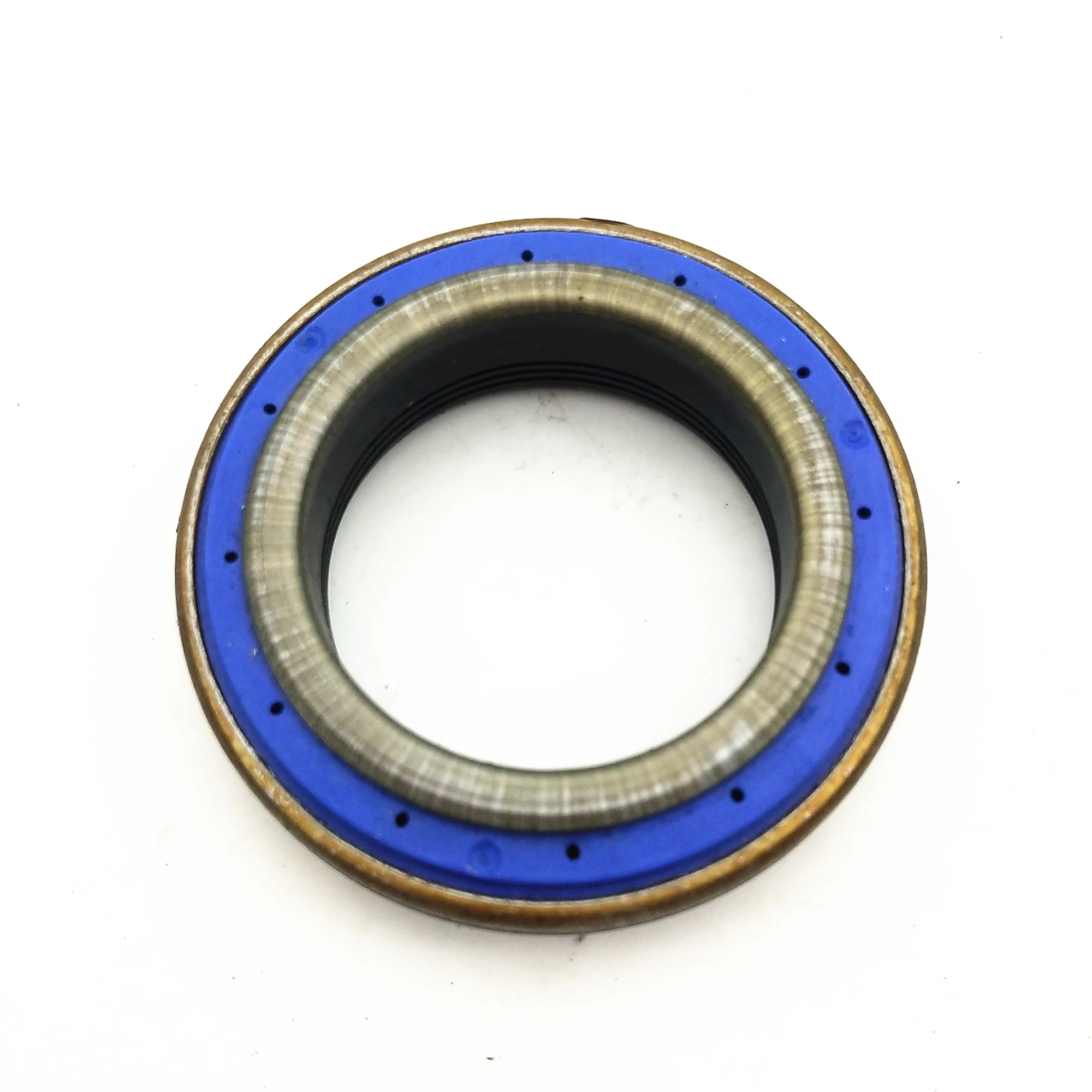 Rear Axle Drive Shaft Seals Half Shaft Oil Seal For Chevrolet Captiva ...