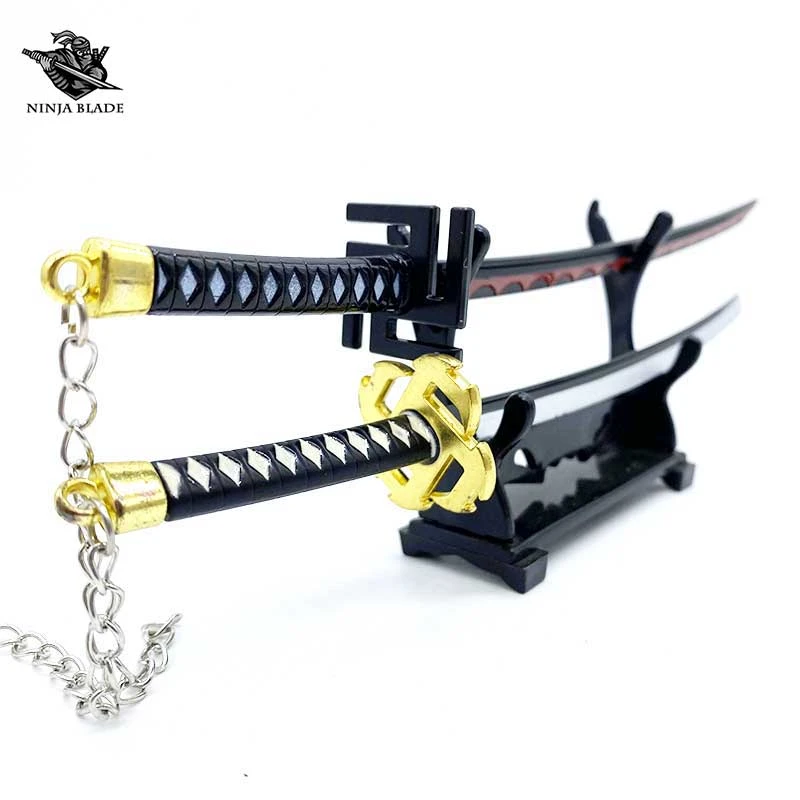 Bleach Kurosaki Ichigo Shikai Lua Bankai Zanpakutou Espada Zangetsu ...