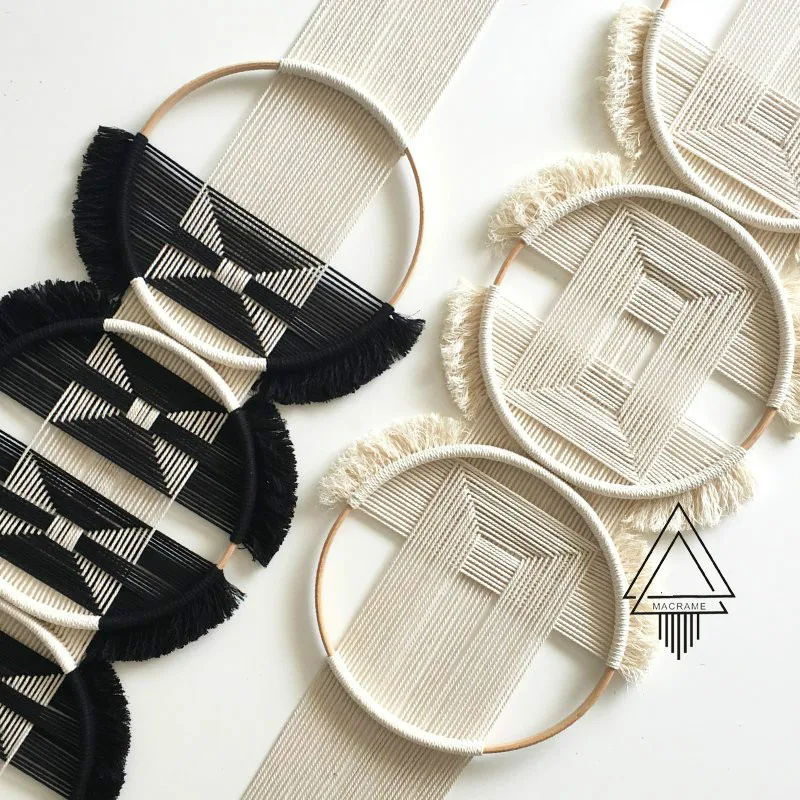 Black and White Macrame Wall Hanging | Macrame-design.com