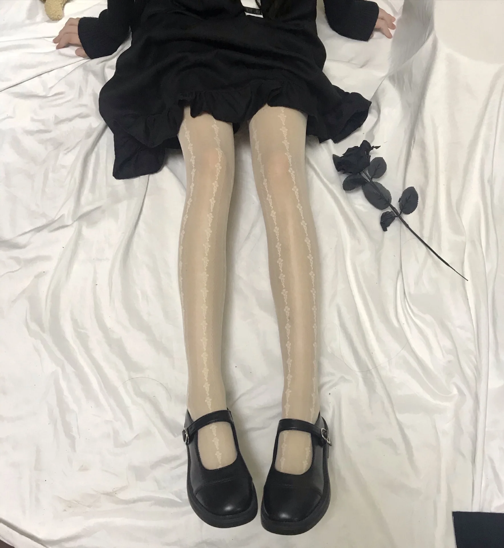 Summer-Retro-Style-Thin-Slightly-Transparent-White-Lace-Pattern-Women-s ...