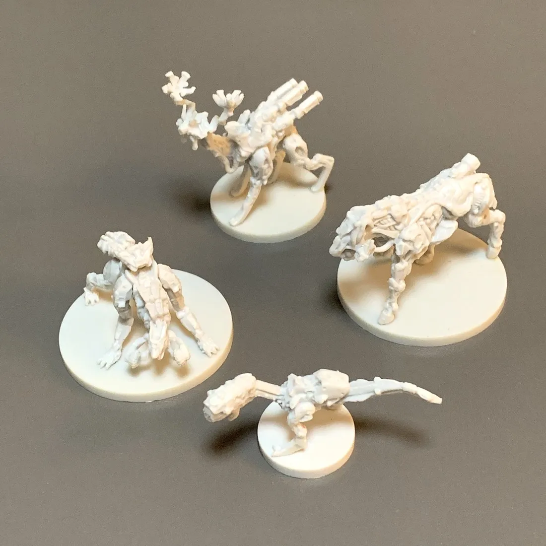 Juego-de-mesa-Horizon-Zero-Dawn-Strider-Watcher-Machine-figuras-en ...