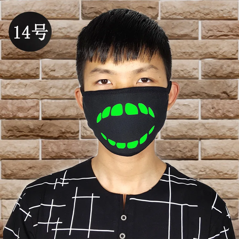 Черная светящаяся лицевая маска фосфоресцирующий Kawaii аниме зуб Анти ...