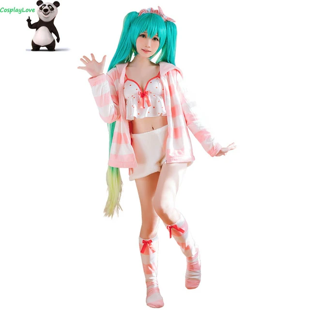 Hatsune Miku American Cosplay