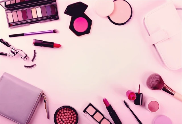 Girly Makeup Wallpapers